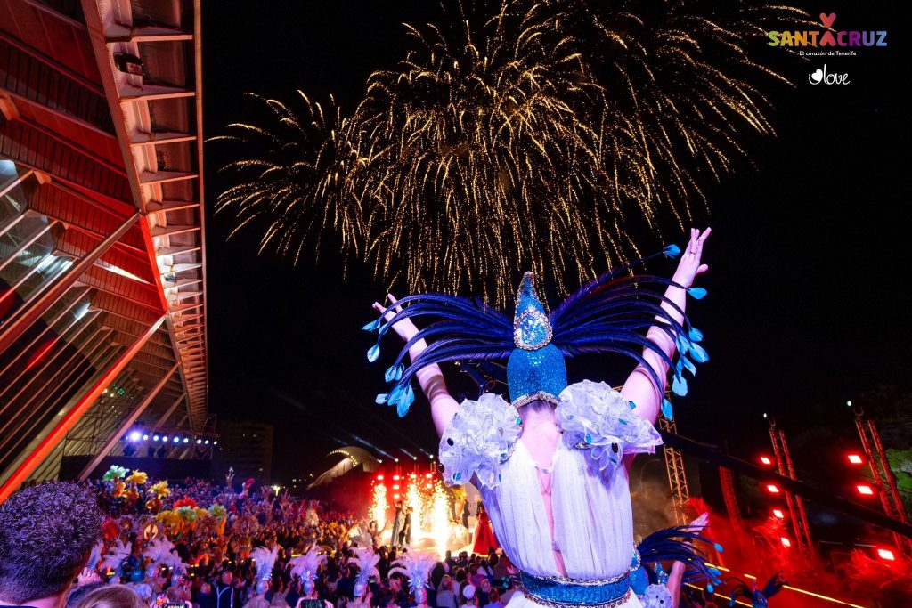 El Carnaval de La Televisión enciende sus pantallas en la terraza del ...