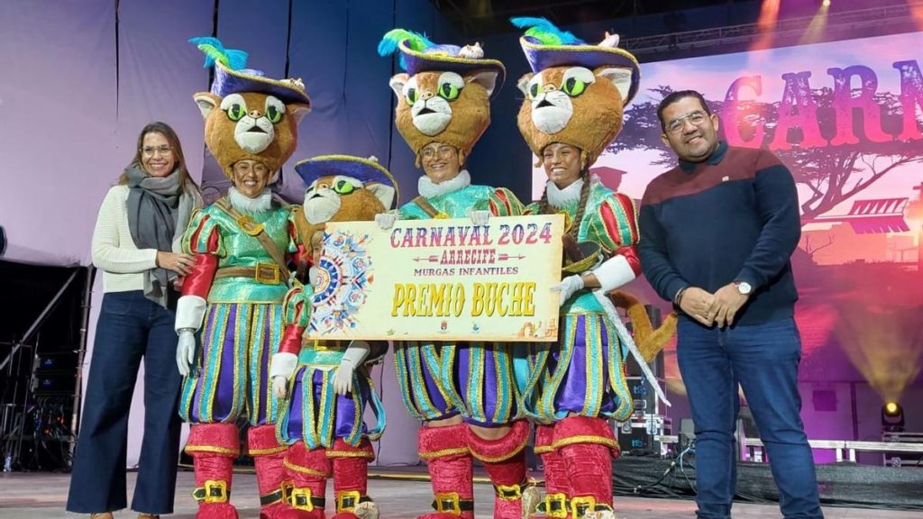 Los Noveleros ganan el Concurso de Murgas Infantiles del Carnaval de Arrecife – Grupo ...